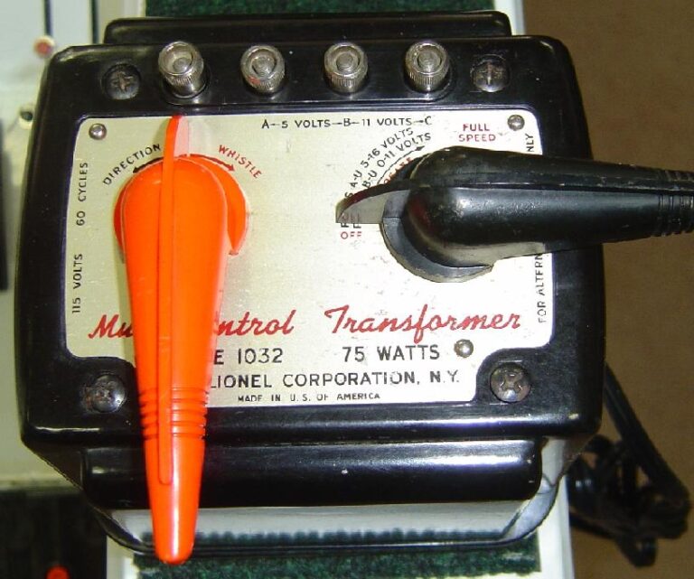 POSTWAR, TRANSFORMERS – WELCOME TO CORNUCOPIA OF TOY TRAINS