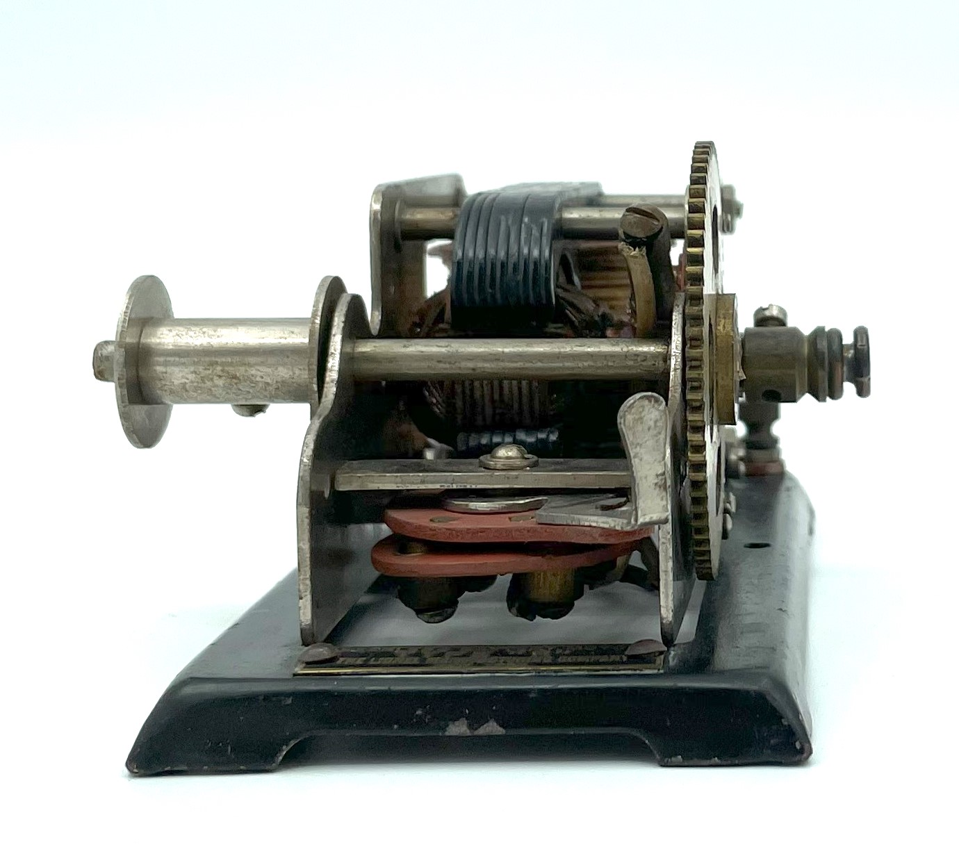 PREWAR “O” GAUGE TINPLATE ACCESSORIES – WELCOME TO CORNUCOPIA OF TOY TRAINS