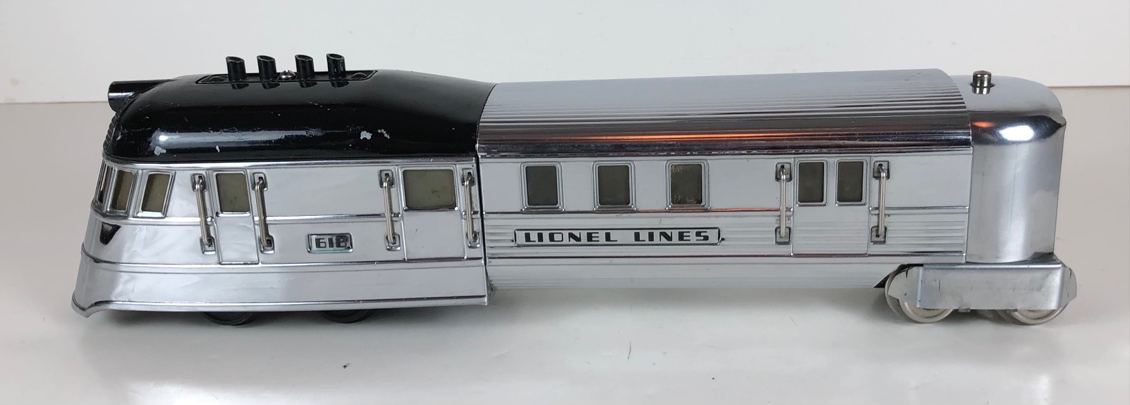 PREWAR “O” GAUGE TINPLATE, STREAMLINED LOCOMOTIVES, No. 616 – WELCOME ...